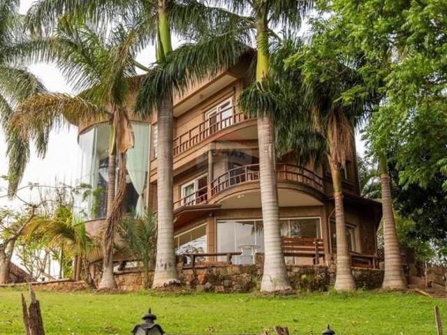 Casa para venda em Centro de 497.81m² com 3 Quartos e 3 Suites