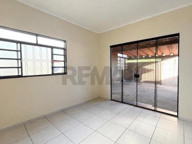 Casa para venda em José Tonolli de 110.00m² com 2 Quartos e 2 Garagens