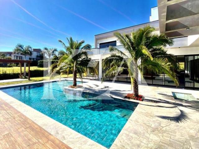 Casa para venda em Jacaré de 1200.00m² com 8 Quartos, 8 Suites e 8 Garagens