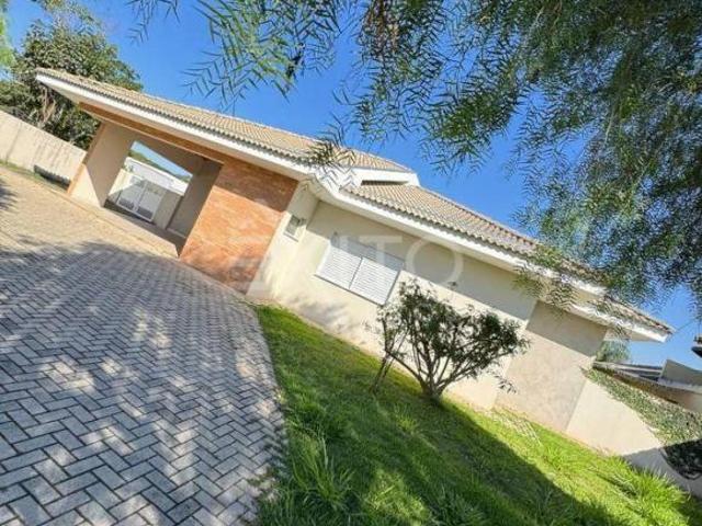 Casa para venda em Jacaré de 280.00m² com 4 Quartos, 4 Suites e 6 Garagens