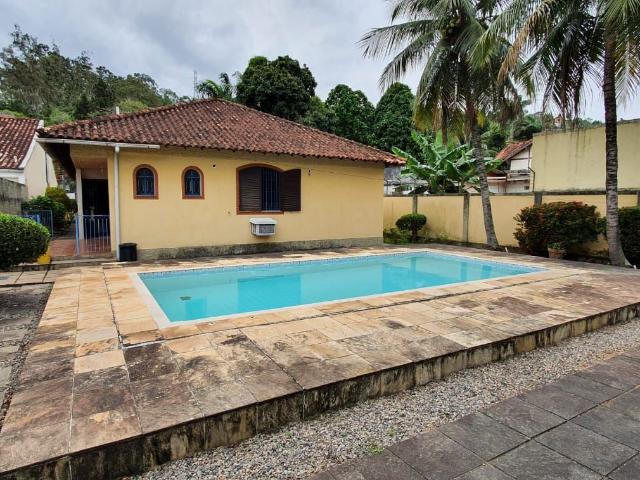 Casa para venda em Jacarepaguá em Rio De Janeiro Rio de Janeiro de 364.00m² com 4 Quartos, 3 Suítes e 4 Garagens