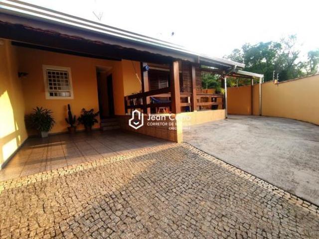 Casa para Venda em Jaguariúna, Jardim Botânico, 3 dormitórios, 1 suíte, 2 banheiros, 8 vagas