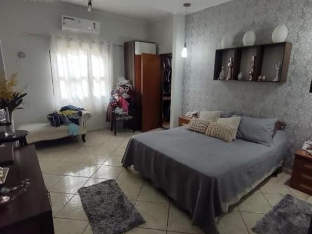 Casa para Venda em Jaguariúna, Jardim Mauá II, 3 dormitórios, 1 suíte, 2 banheiros