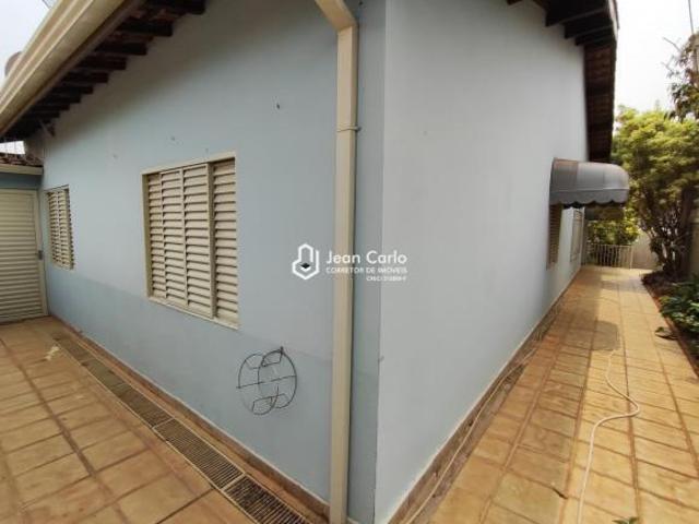 Casa para Venda em Jaguariúna, Jardim São João, 3 dormitórios, 1 suíte, 2 banheiros, 2 vagas