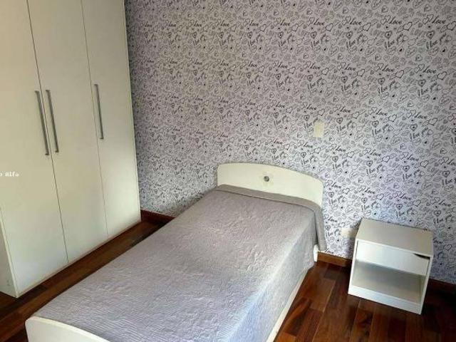 Casa para Venda em Jandira, Jardim do Golf I, 3 dormitórios, 3 suítes, 4 banheiros, 6 vagas