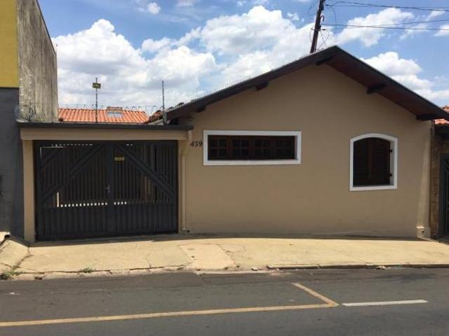 Casa para venda em Jaraguá de 125.00m² com 2 Quartos, 1 Suite e 2 Garagens