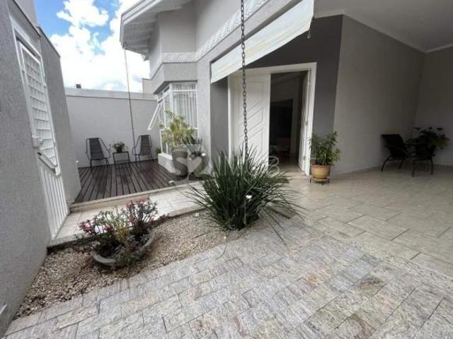 Casa para venda em Jardim Murayama de 213.36m² com 4 Quartos, 1 Suite e 4 Garagens