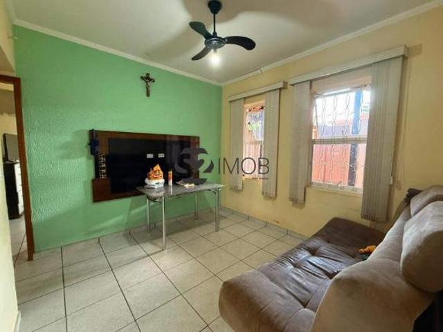 Casa para venda em Jardim Murayama de 211.59m² com 3 Quartos e 2 Garagens