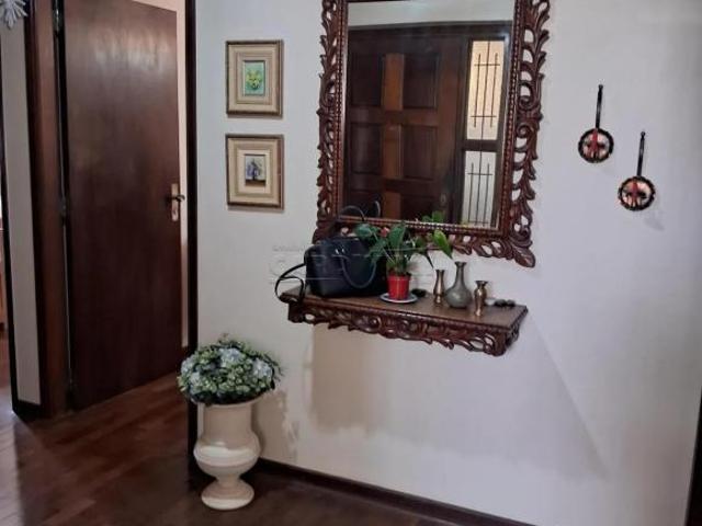 Casa para venda em Jardim Macarengo de 345.00m² com 5 Quartos, 2 Suites e 4 Garagens