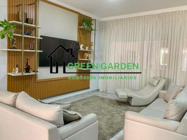 Casa para venda em Jardim Marambaia de 203.00m² com 3 Quartos, 1 Suite e 2 Garagens