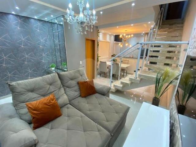 Casa para venda em Jardim Marambaia Ii de 127.00m² com 3 Quartos, 1 Suite e 2 Garagens