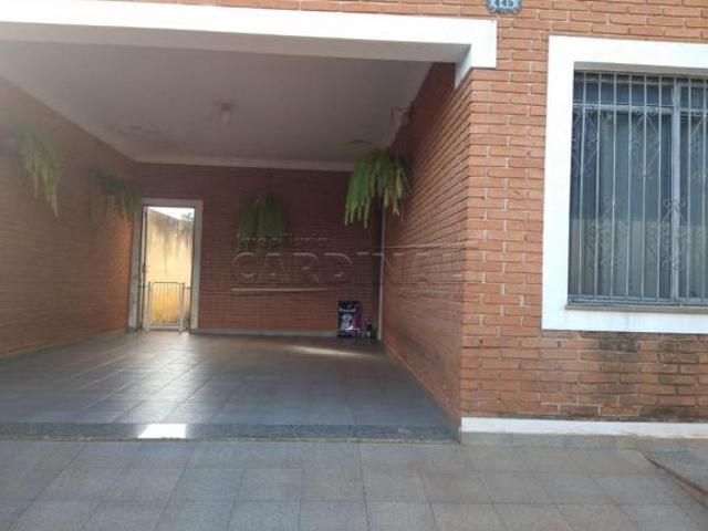 Casa para venda em Jardim Marivam de 235.00m² com 3 Quartos e 2 Garagens