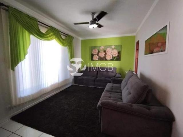 Casa para venda em Jardim Maria Beatriz de 182.00m² com 3 Quartos, 2 Suites e 4 Garagens