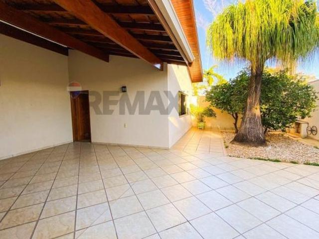 Casa para venda em Jardim Maria Bonati Bordignon de 213.00m² com 3 Quartos e 1 Suite