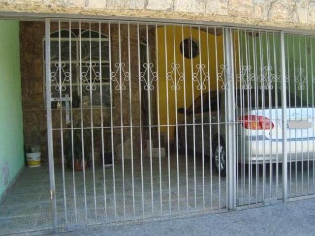 Casa para venda em Jardim Maria Cristina de 218.00m² com 3 Quartos, 1 Suite e 2 Garagens