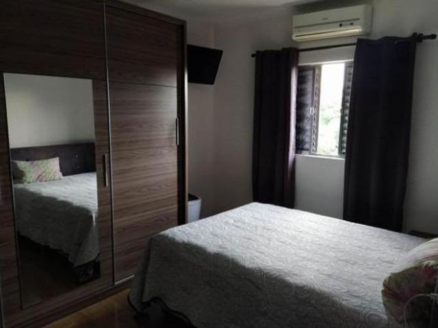 Casa para venda em Jardim Maria Eugênia de 226.00m² com 5 Quartos e 3 Garagens