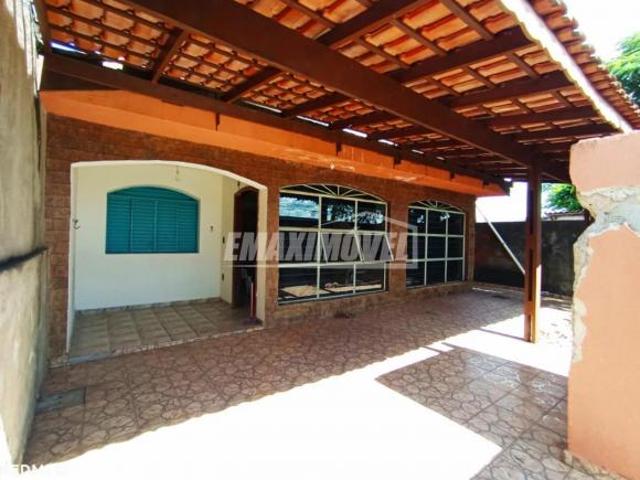 Casa para venda em Jardim Maria Eugênia de 80.00m² com 3 Quartos, 1 Suite e 2 Garagens