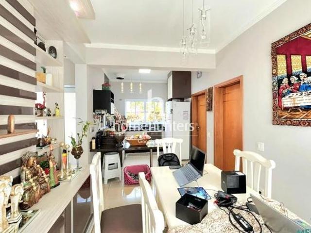 Casa para venda em Jardim Maria Helena de 523.00m² com 4 Quartos, 2 Suites e 6 Garagens