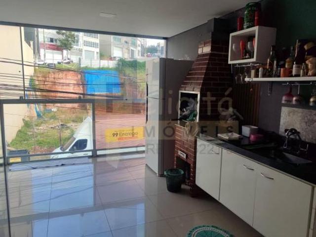Casa para venda em Jardim Maria Helena de 125.00m² com 4 Quartos e 4 Suites
