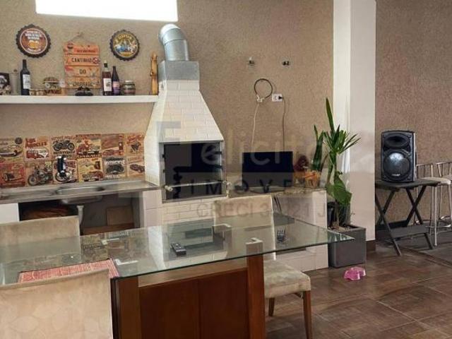 Casa para venda em Jardim Maria Helena de 150.00m² com 3 Quartos, 1 Suite e 6 Garagens