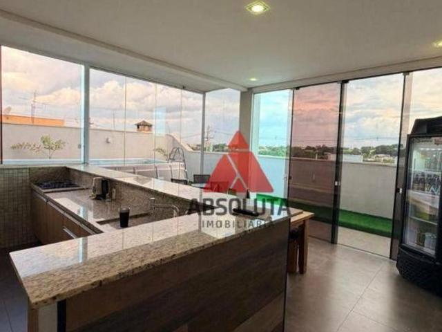 Casa para venda em Jardim Maria Helena de 296.00m² com 3 Quartos, 1 Suite e 4 Garagens