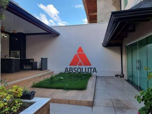 Casa para venda em Jardim Maria Helena de 310.00m² com 3 Quartos, 1 Suite e 4 Garagens