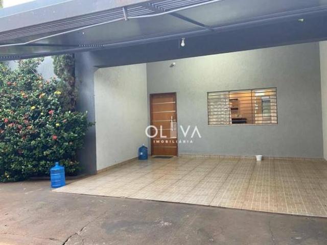 Casa para venda em Jardim Maria Lúcia de 100.00m² com 3 Quartos e 3 Garagens