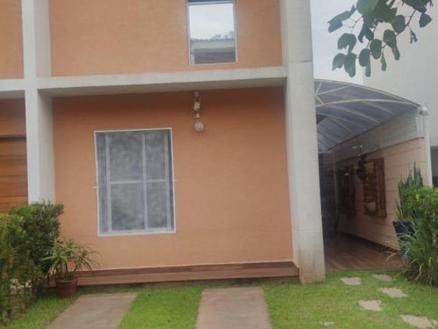 Casa para venda em Jardim Maria Tereza de 88.00m² com 2 Quartos e 1 Garagem