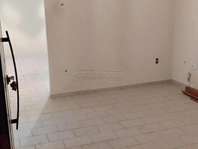 Casa para venda em Jardim Mariana de 300.00m² com 2 Quartos e 4 Garagens