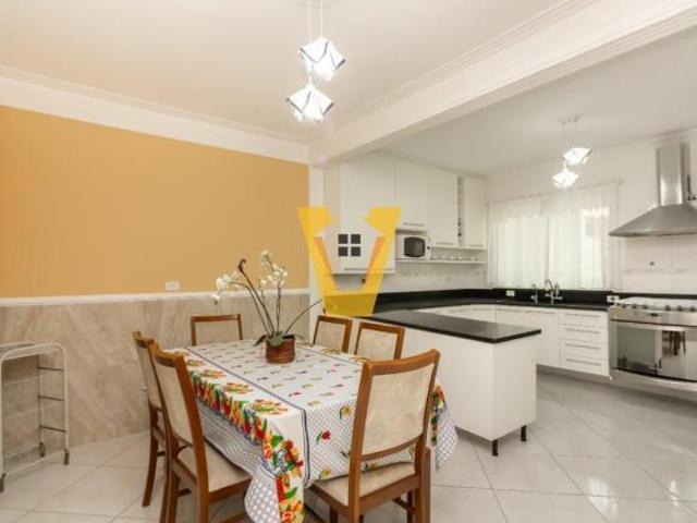 Casa para venda em Jardim Maristela com 3 quartos, sendo 1 suíte, 172m²