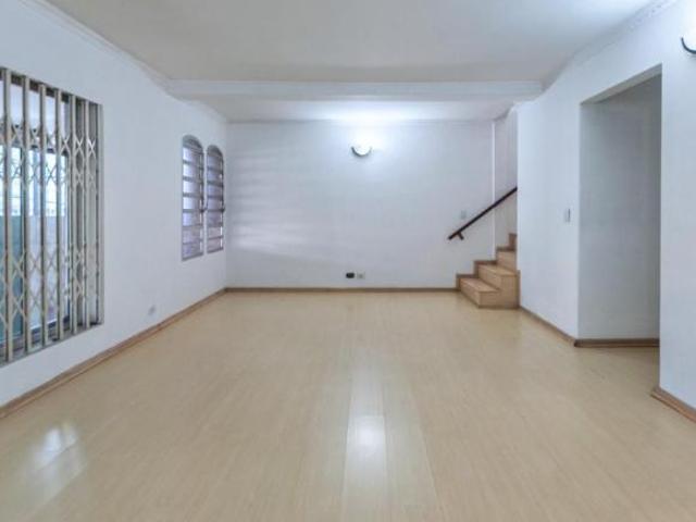 Casa para venda em Jardim Maristela com 3 quartos, sendo 1 suíte, 309m²