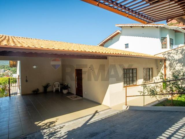 Casa para venda em Jardim Maristela em Atibaia São Paulo de 143.00m² com 3 Quartos, 1 Suíte e 4 Garagens