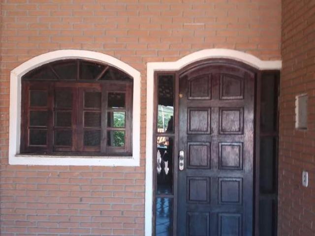 Casa para venda em Jardim Marlene Miranda de 95.00m² com 2 Quartos e 2 Garagens