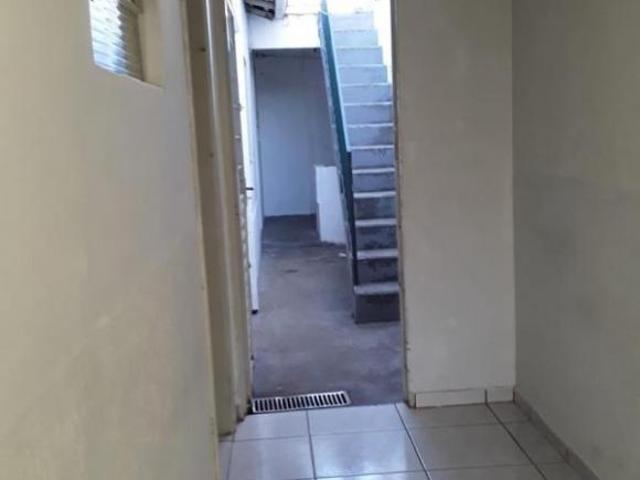 Casa para venda em Jardim Mercedes de 100.00m² com 3 Quartos e 2 Garagens