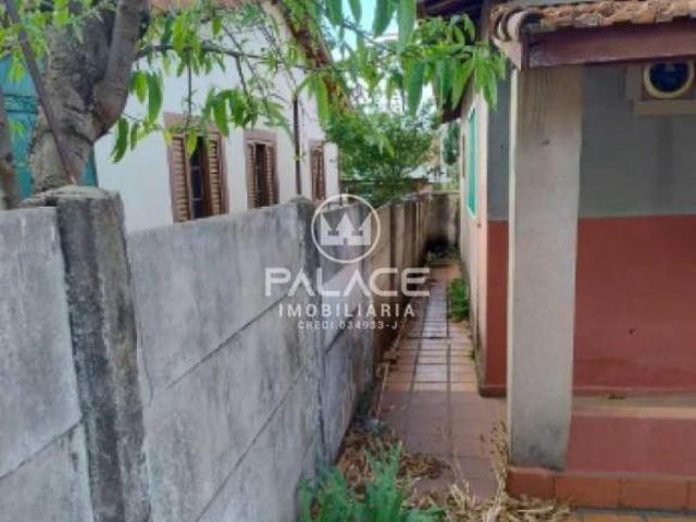Casa para venda em Jardim Monumento de 110.00m² com 5 Quartos, 1 Suite e 3 Garagens