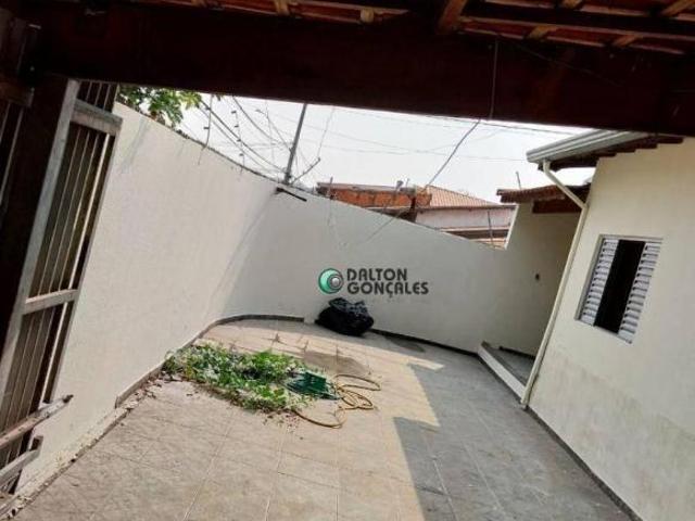 Casa para venda em Jardim Morada Do Sol de 159.00m² com 3 Quartos, 1 Suite e 3 Garagens