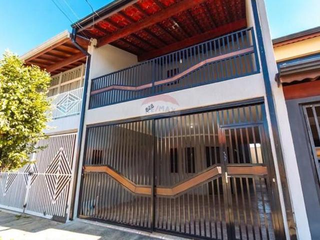 Casa para venda em Jardim Morada Do Sol de 207.84m² com 4 Quartos e 2 Garagens