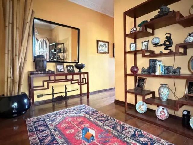 Casa para venda em Jardim Morumbi com 4 quartos, sendo 2 suítes, 809m²