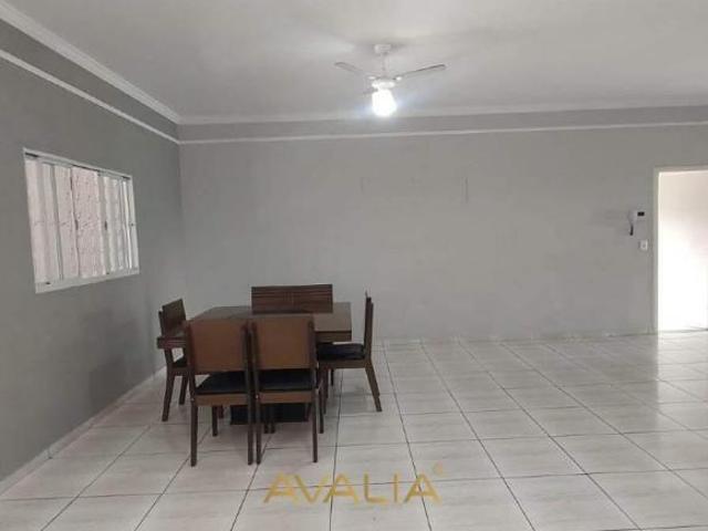 Casa para venda em Jardim Morumbi de 164.60m² com 3 Quartos, 1 Suite e 4 Garagens