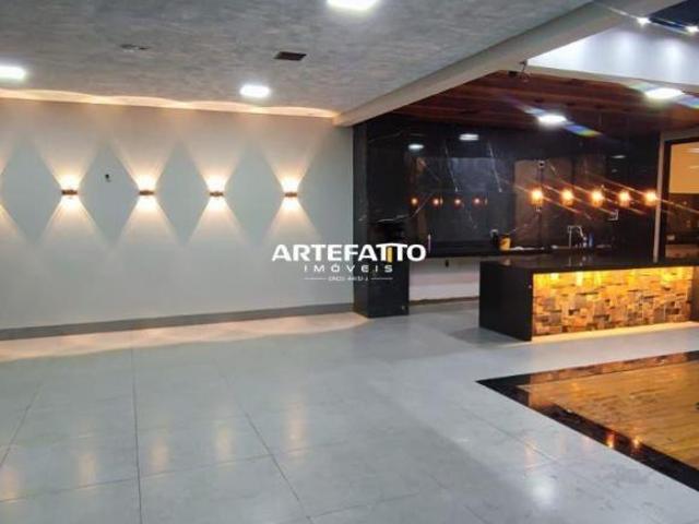 Casa para venda em Jardim Natal I de 221.00m² com 3 Quartos, 1 Suite e 3 Garagens