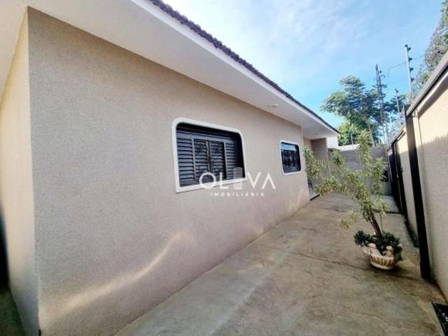 Casa para venda em Jardim Nazareth de 165.00m² com 3 Quartos e 4 Garagens