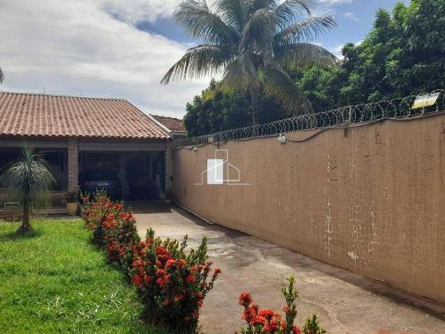 Casa para venda em Jardim Nazareth de 178.00m² com 2 Quartos e 4 Garagens