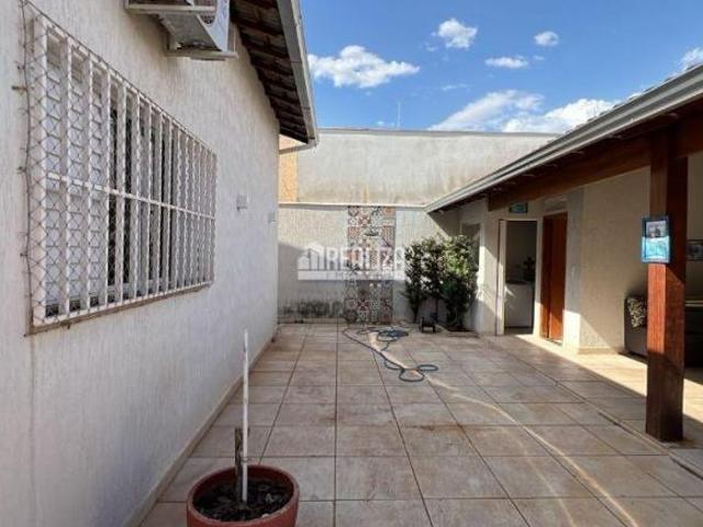 Casa para venda em Jardim Nenê Gomes, Uberaba