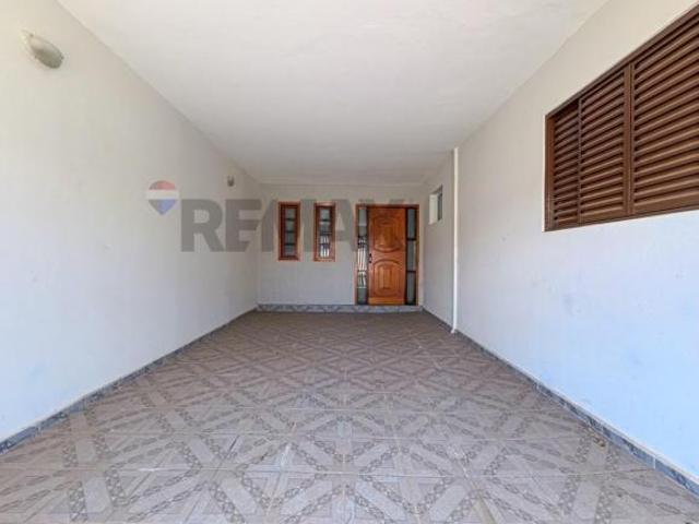 Casa para venda em Jardim Nossa Senhora De Fátima de 147.00m² com 3 Quartos, 1 Suite e 2 Garagens