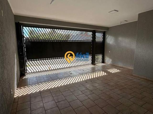 Casa para venda em Jardim Nossa Senhora de Fátima de 262.00m² com 2 Quartos, 1 Suite e 3 Garagens