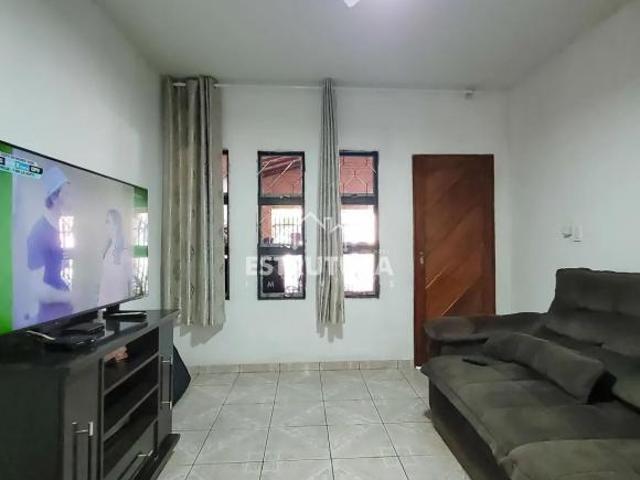 Casa para venda em Jardim Novo de 182.00m² com 2 Quartos e 4 Garagens