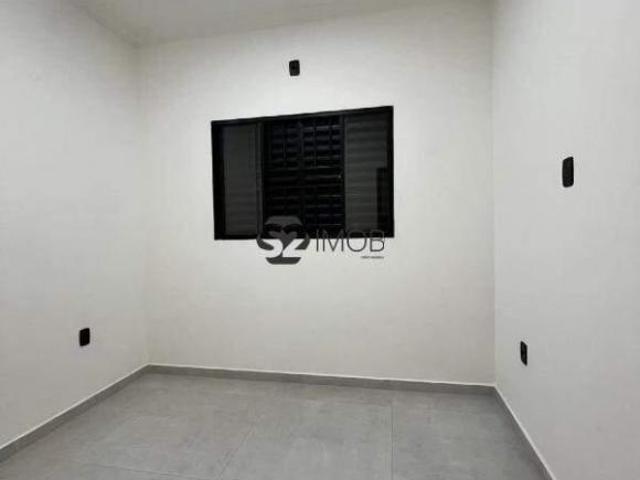 Casa para venda em Jardim Novo I de 74.00m² com 2 Quartos e 2 Garagens