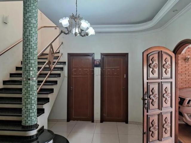 Casa para venda em Jardim Nova America de 307.00m² com 5 Quartos, 2 Suites e 4 Garagens