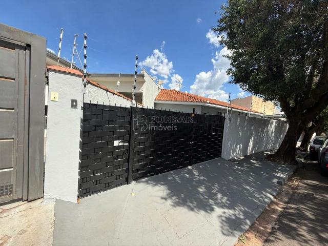 Casa para venda em Jardim Nova América em Araraquara São Paulo de 129.00m² com 3 Quartos, 1 Suíte e 3 Garagens