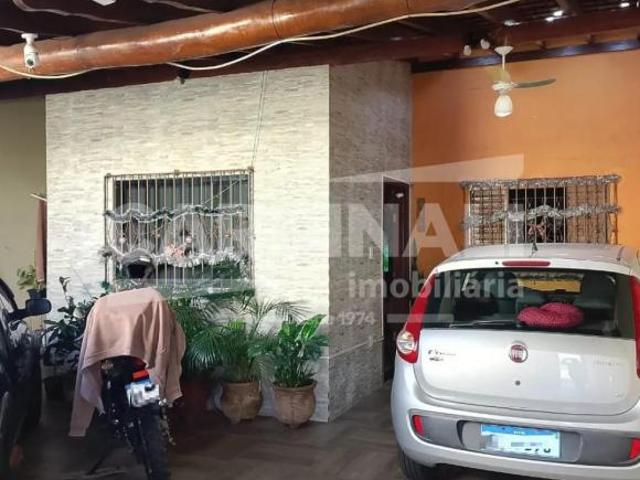 Casa para venda em Jardim Nova Araraquara de 81.00m² com 2 Quartos e 2 Garagens